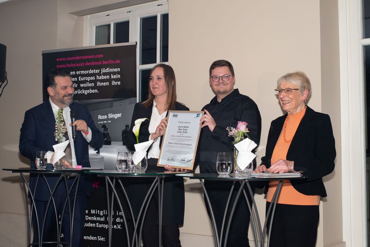 „Preis für Zivilcourage – Gegen Rechtsradikalismus, Antisemitismus und ...